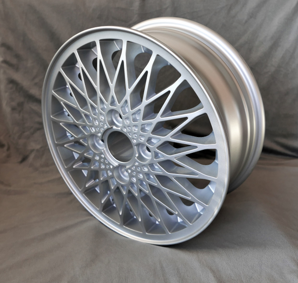 (New) 924 Reproduction Silver Turbo Style 6jx15 Wheel - 1976-88 - AASE ...
